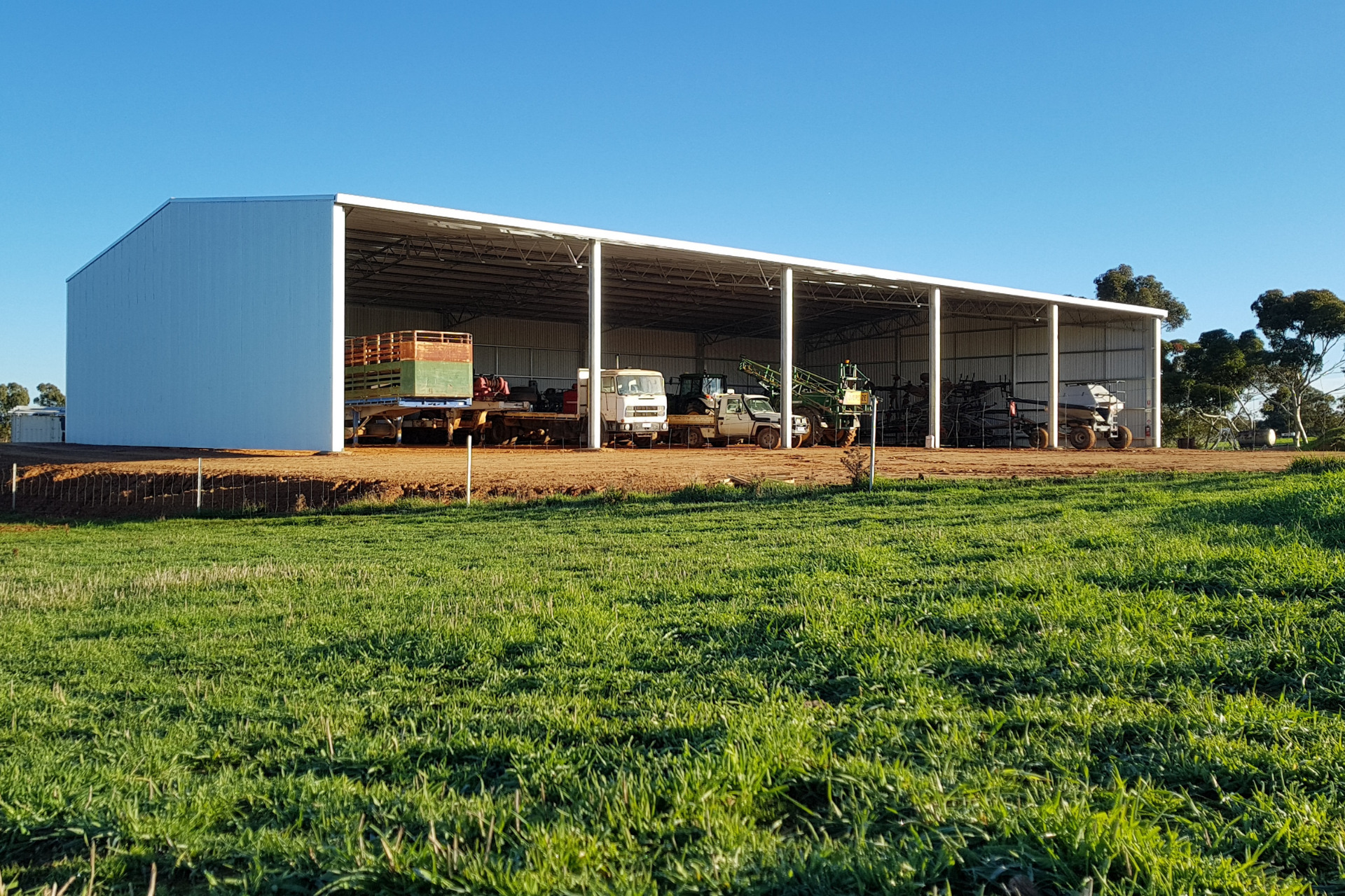 4 Of The Best Five-Bay Shed Designs - Action Steel