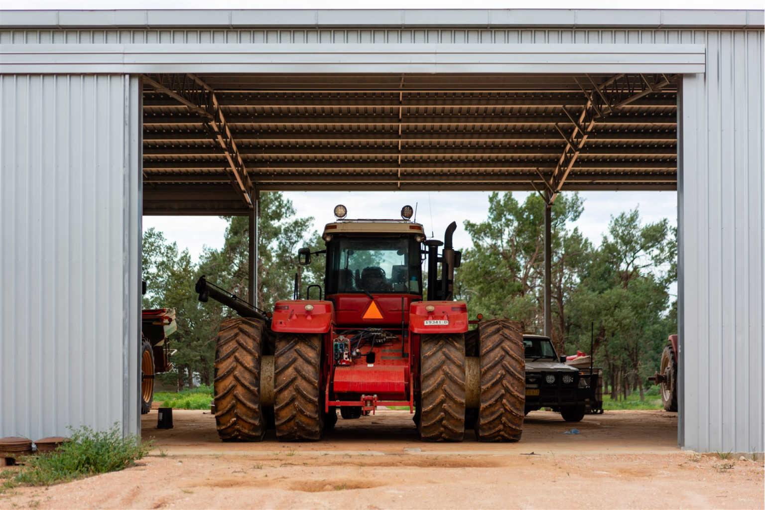 6 Ideas For Wide Farm Machinery Storage - Action Steel