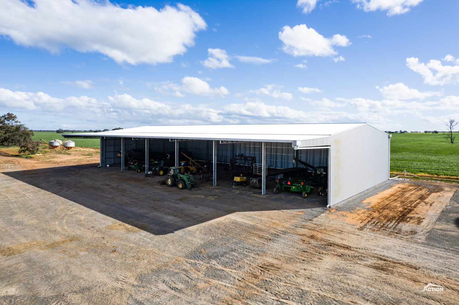 51m x 24m x 7.5m hay/machinery shed with 8m canopy - Action Steel